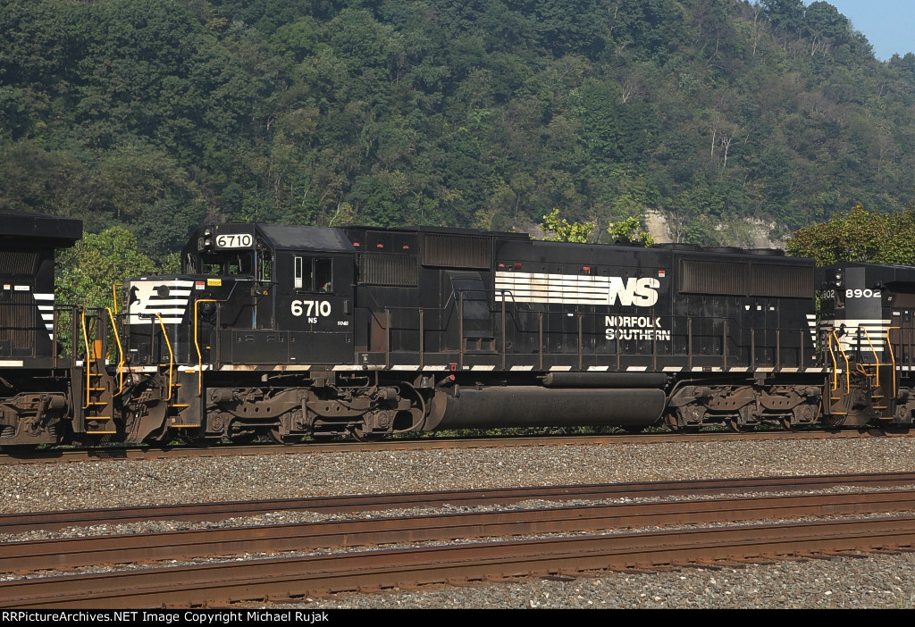 NS 6710